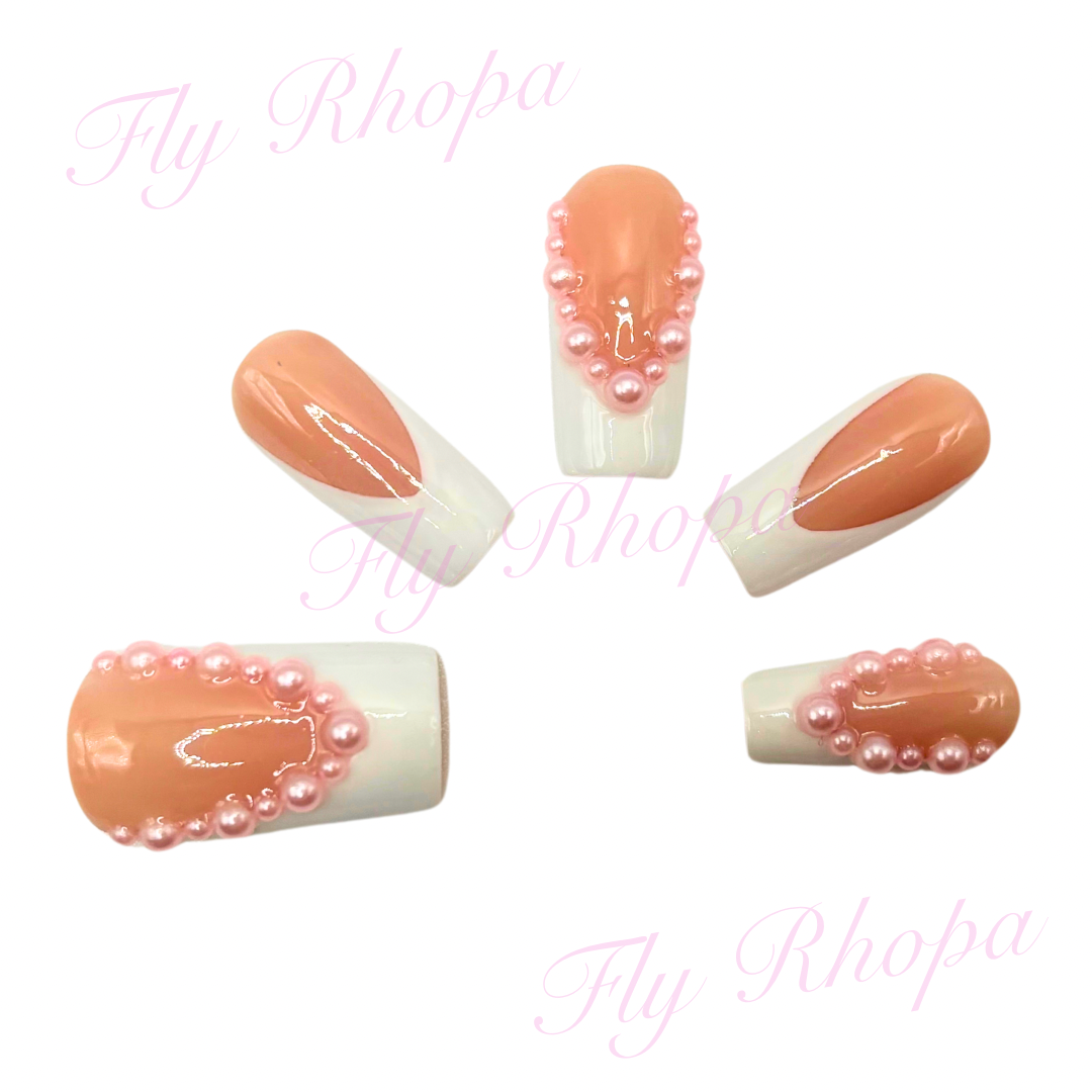 Pearly French Tips – Fly Rhopa